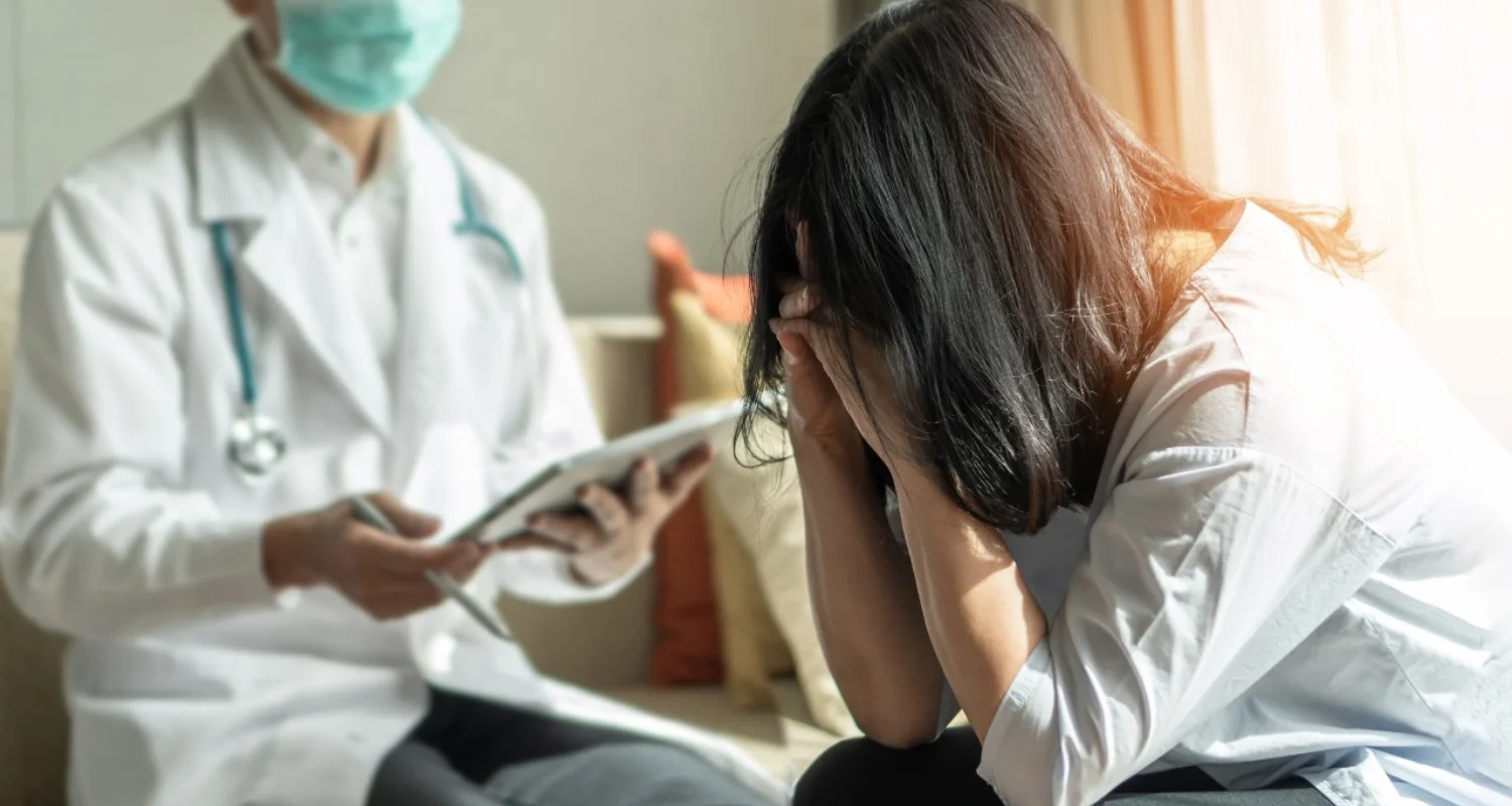 ¿Cuál es la relación entre TEPT y salud oral?